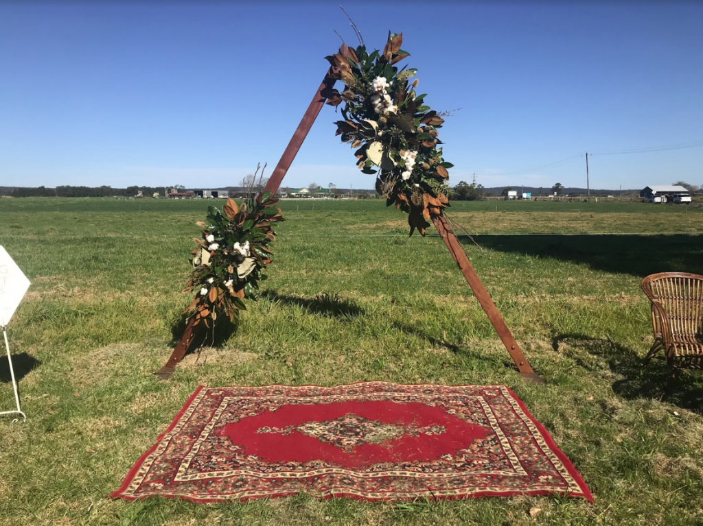WOODEN TRIANGLE ARBOUR - The Wedding Creators