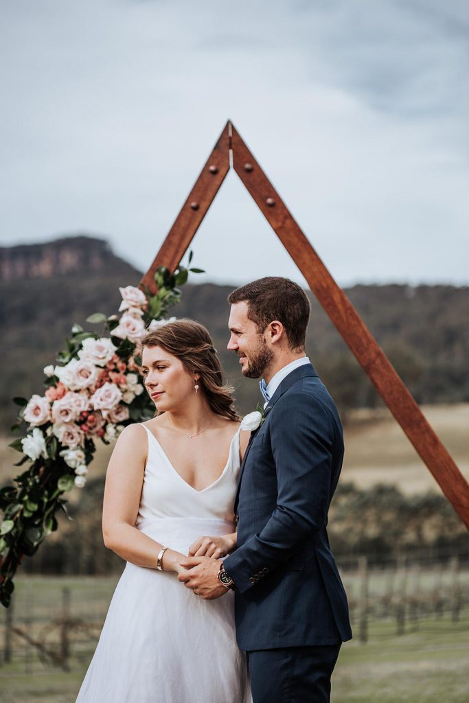 WOODEN TRIANGLE ARBOUR - The Wedding Creators