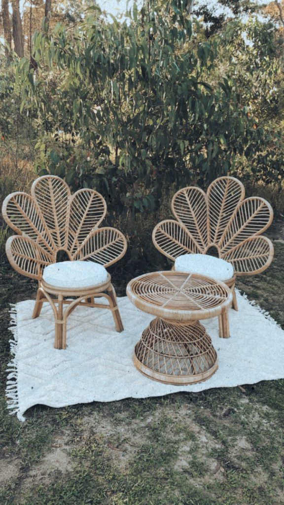 NATURAL BAMBOO RATTAN FLOWER CHAIR - The Wedding Creators