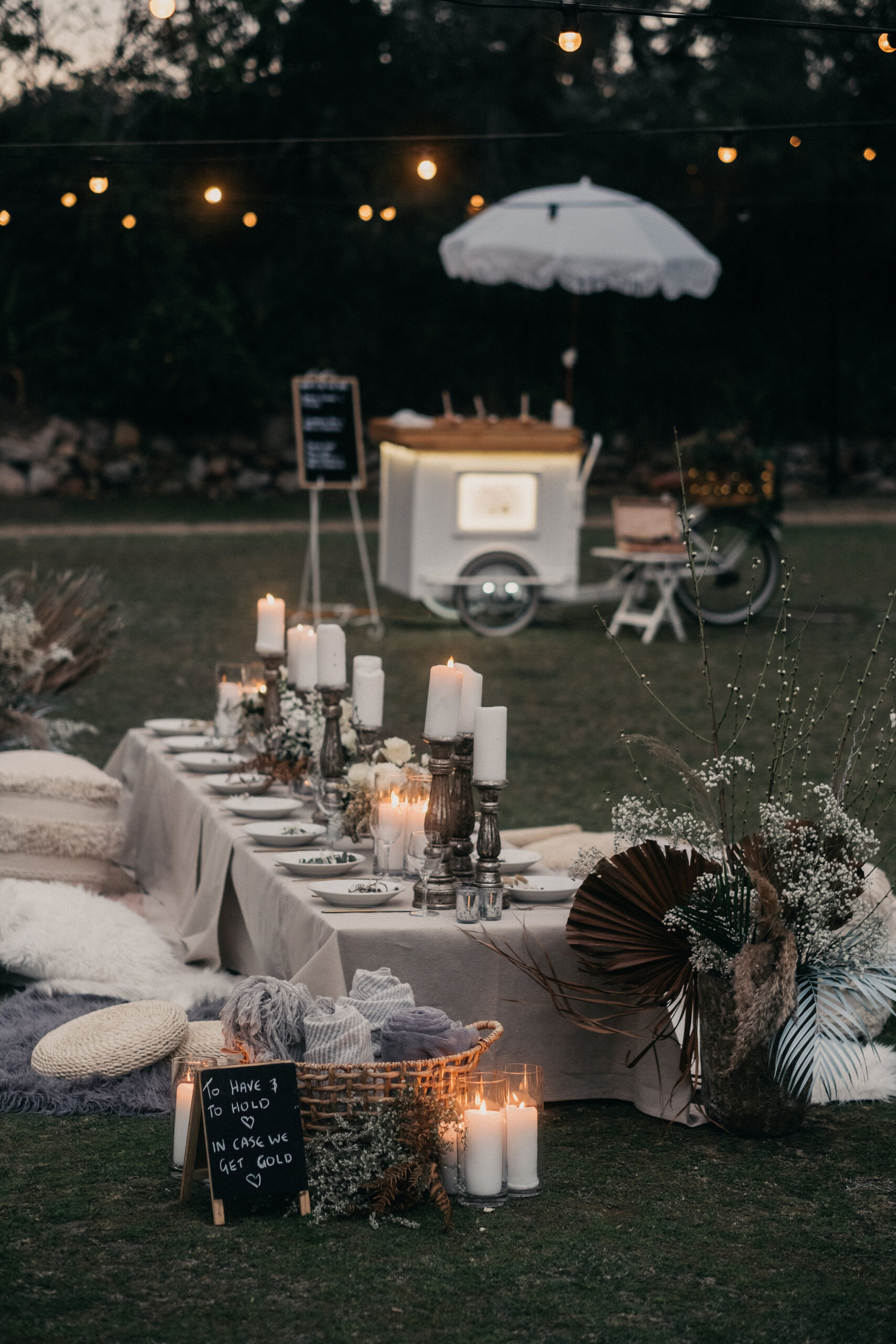 NATURAL BEIGE LINEN TABLECLOTH – The Wedding + Event Creators